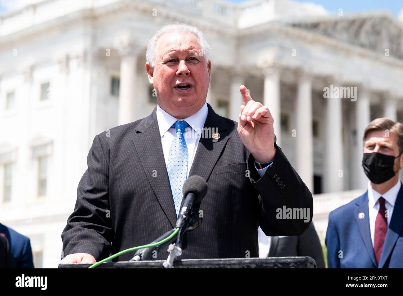 Sires hi-res stock photography and images - Alamy