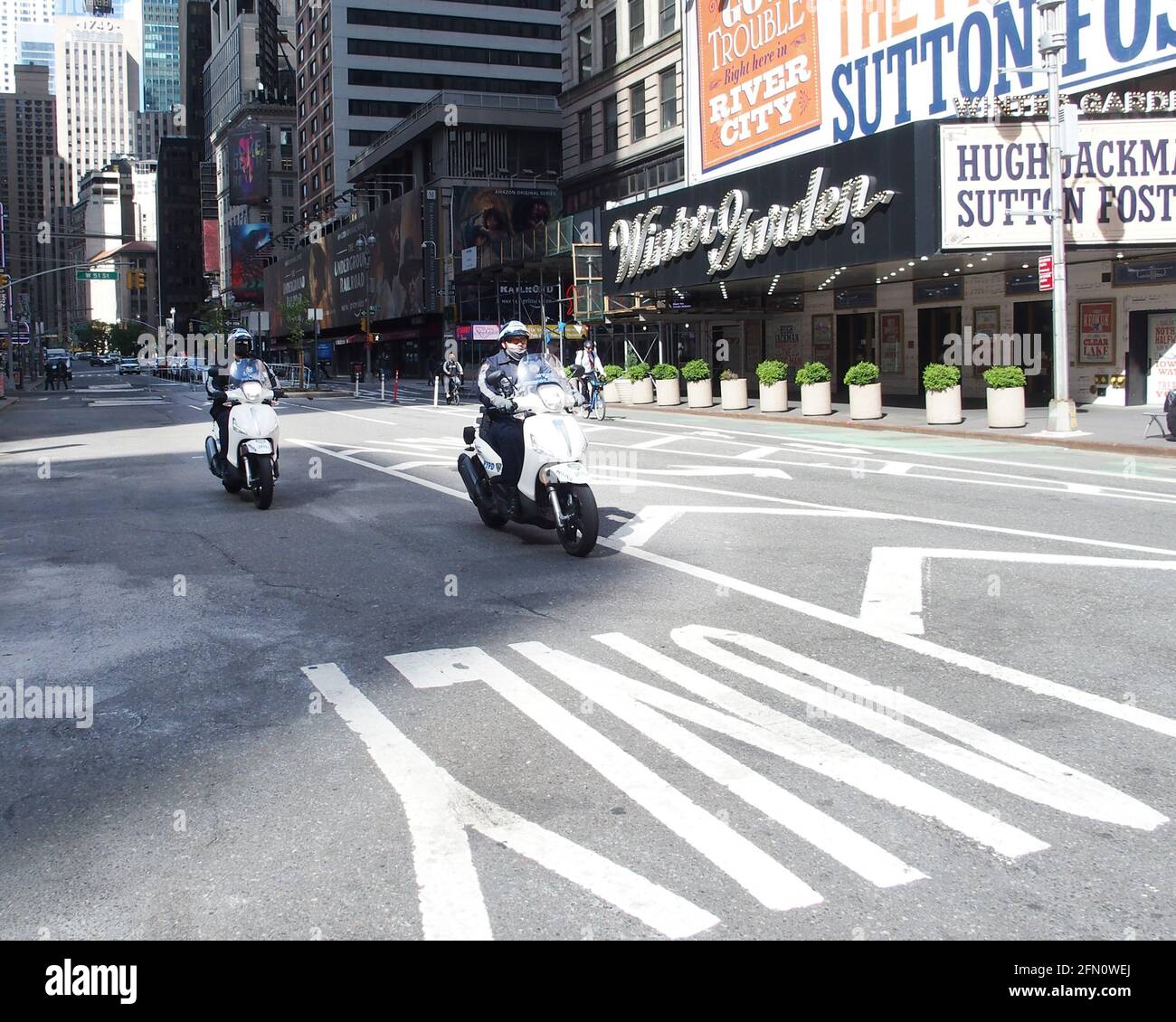 New York, New York, USA. 12th May, 2021. Times Square during rush hour ...