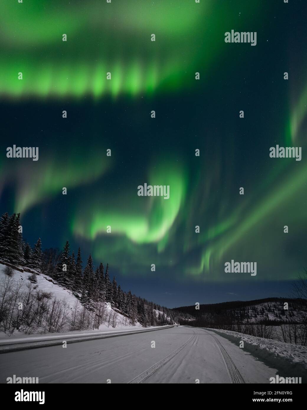 Alaska night sky hi-res stock photography and images - Alamy
