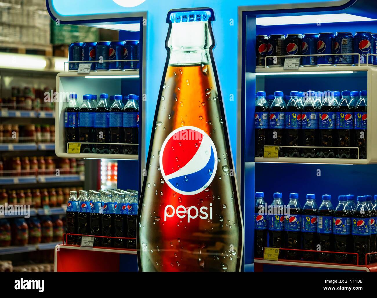 Pepsi cola bottles hi-res stock photography and images - Alamy