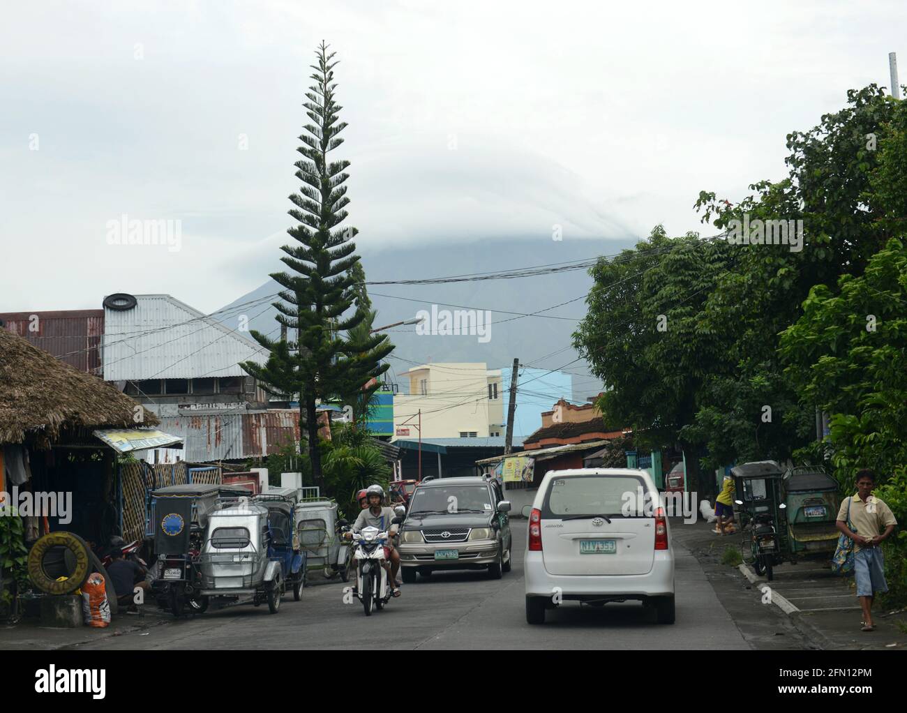 The Mayon volcano seen from Legazpi, The Philippines Stock Photo - Alamy