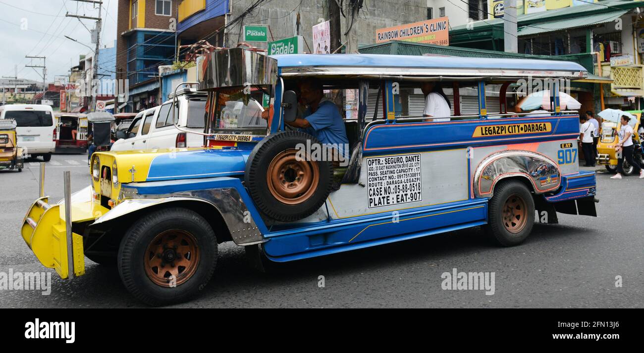 Public transport philippines hi-res stock photography and images - Alamy