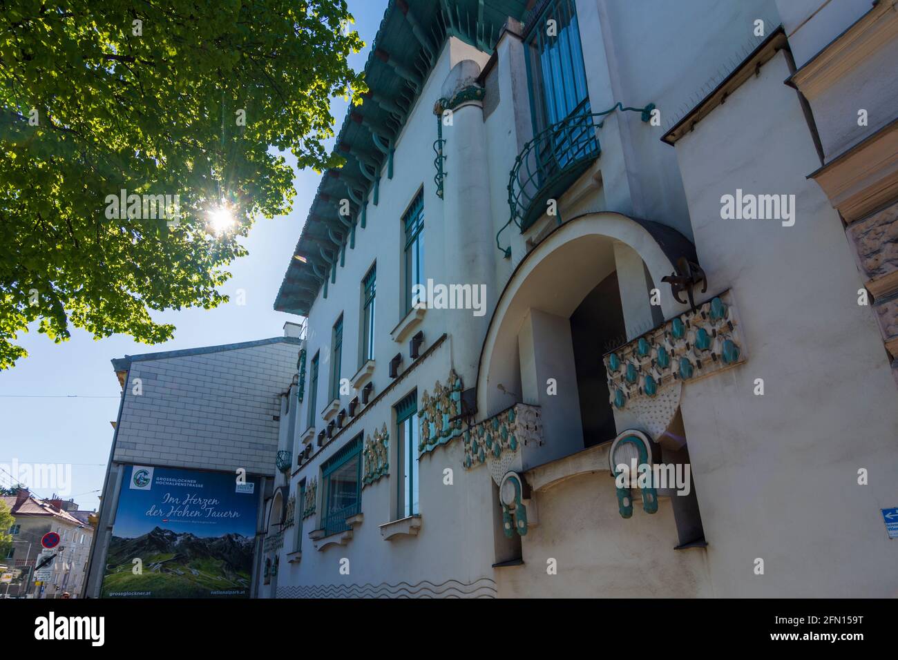 Wien, Vienna: Villa Vojcsik, Art Nouveau style in 14. Penzing, Wien ...