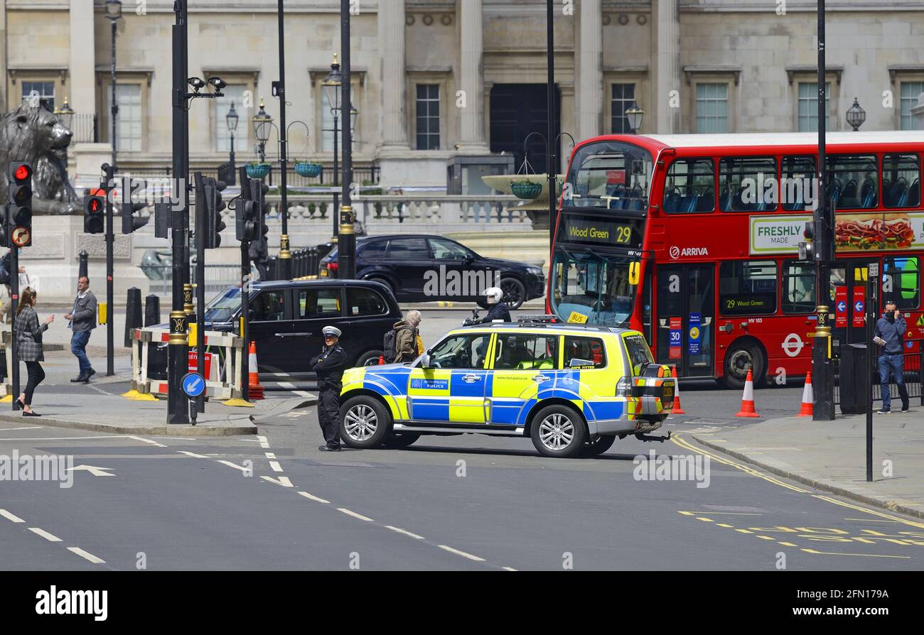 Uk police car hi-res stock photography and images - Alamy