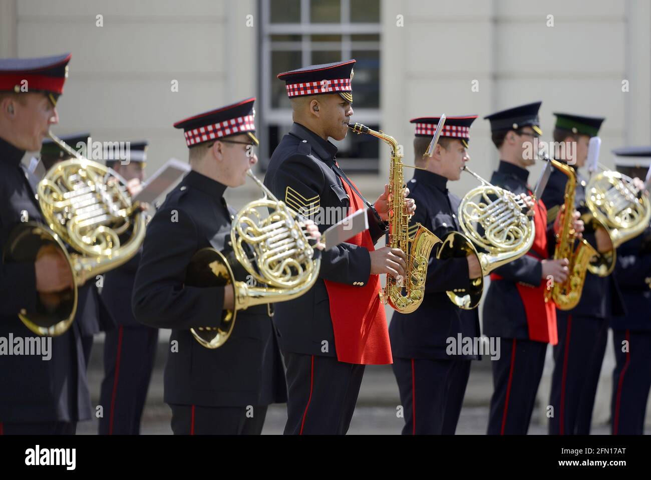 Military band uniforms hi-res stock photography and images - Alamy