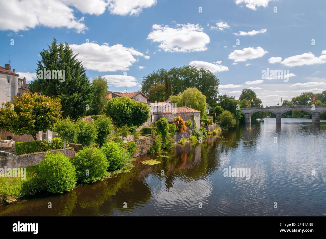‘Pont Vieux’ bridge (13th century) and the Charente river, Confolens ...