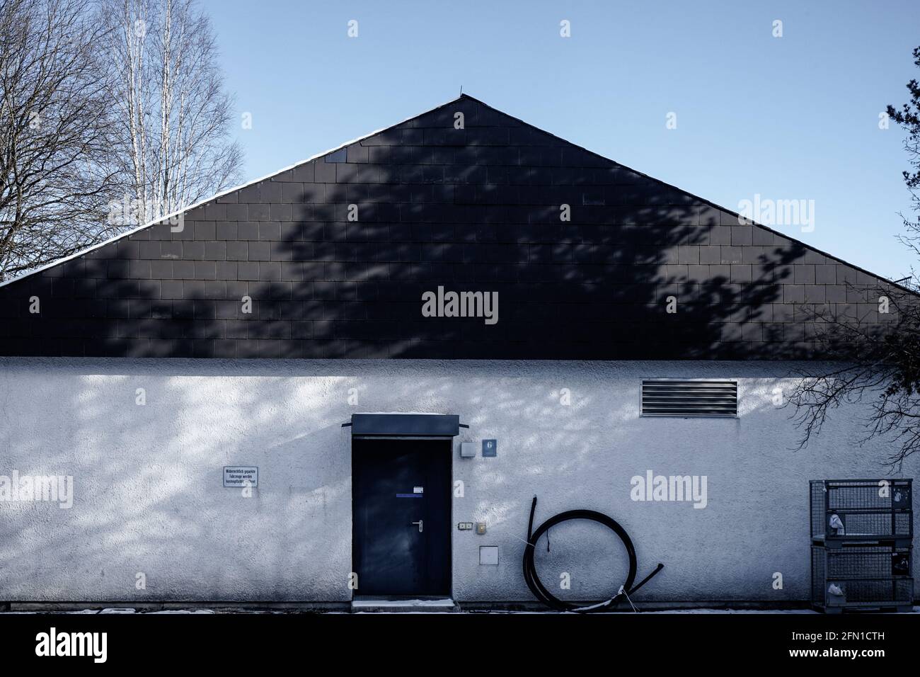 Roof shadows shadow hi-res stock photography and images - Alamy