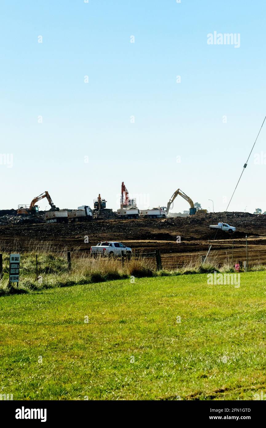 Urban sprawl farmland hi-res stock photography and images - Alamy