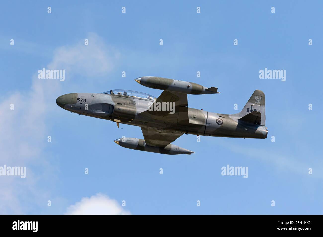 The canadian hi hi-res stock photography and images - Alamy