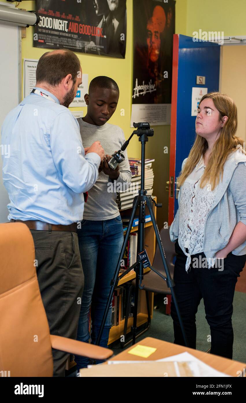 Sixth Form Students, Young people in education, two teenagers ...