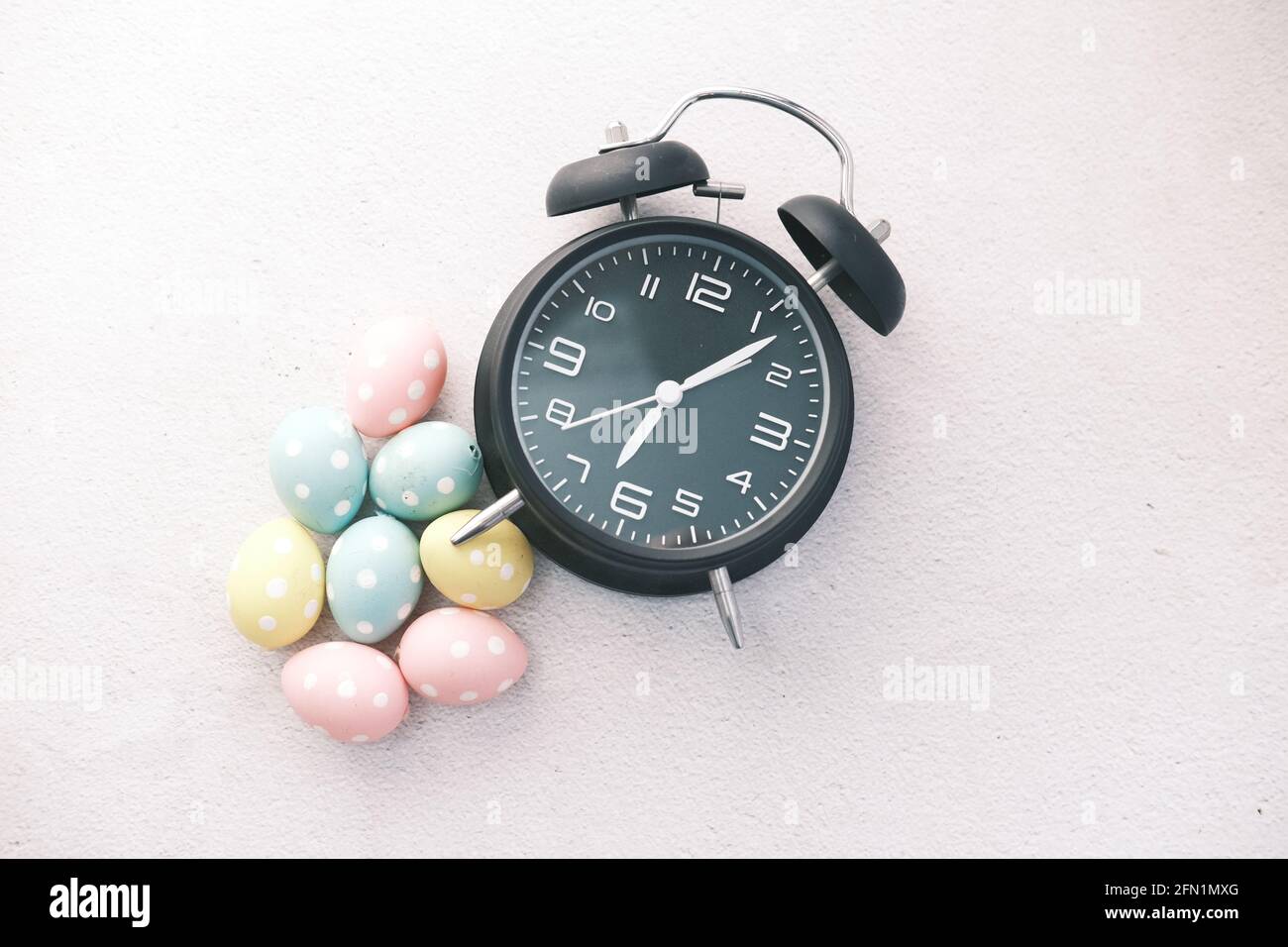 Egg shell timer hi-res stock photography and images - Alamy