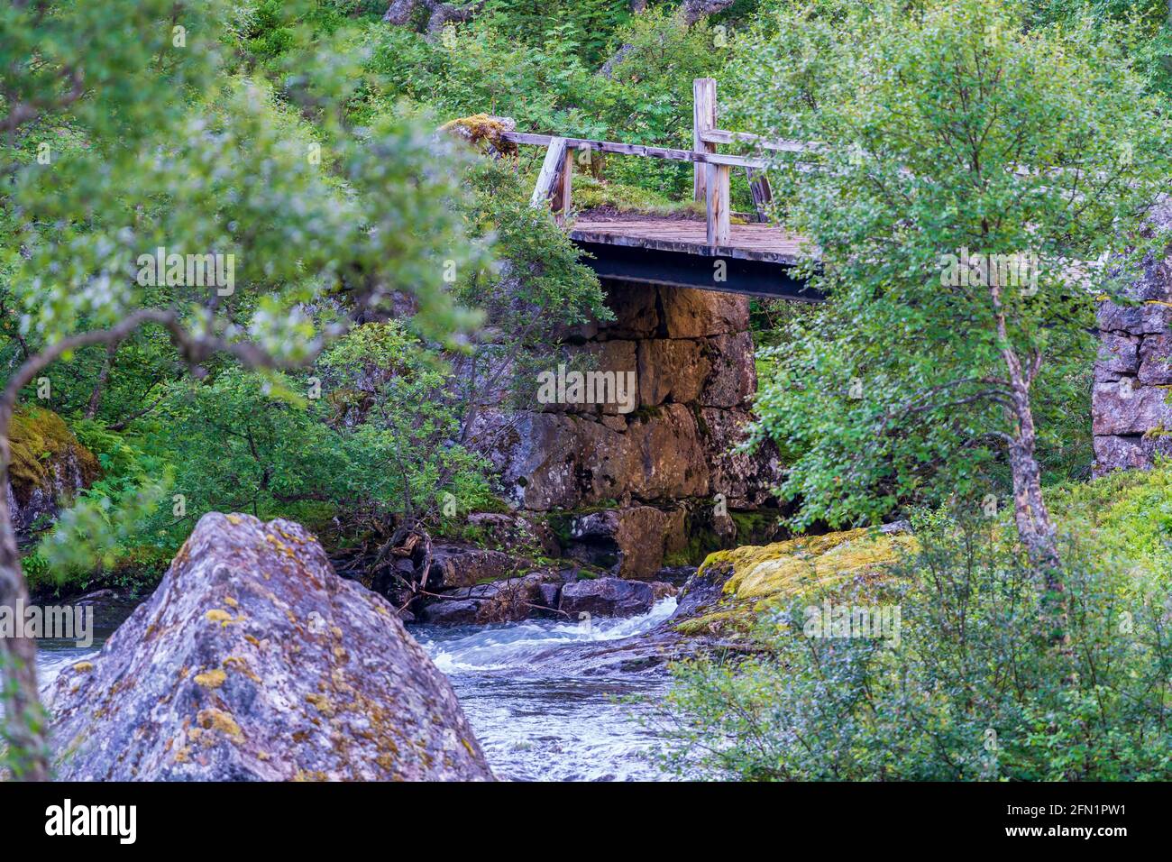 FLO, NORWAY - 2020 AUGUST 10. Old bridge over the river Stock Photo - Alamy