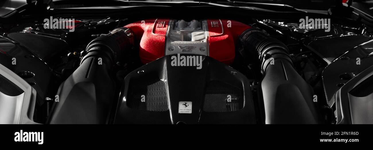 Ferrari 812 superfast cars hi-res stock photography and images - Alamy