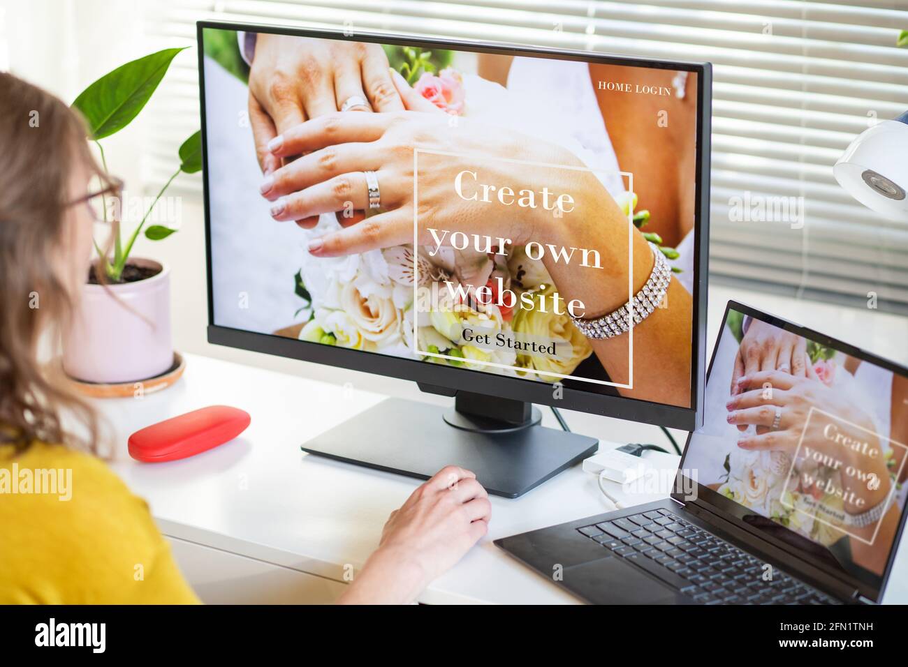 E commerce website asia hi-res stock photography and images - Alamy