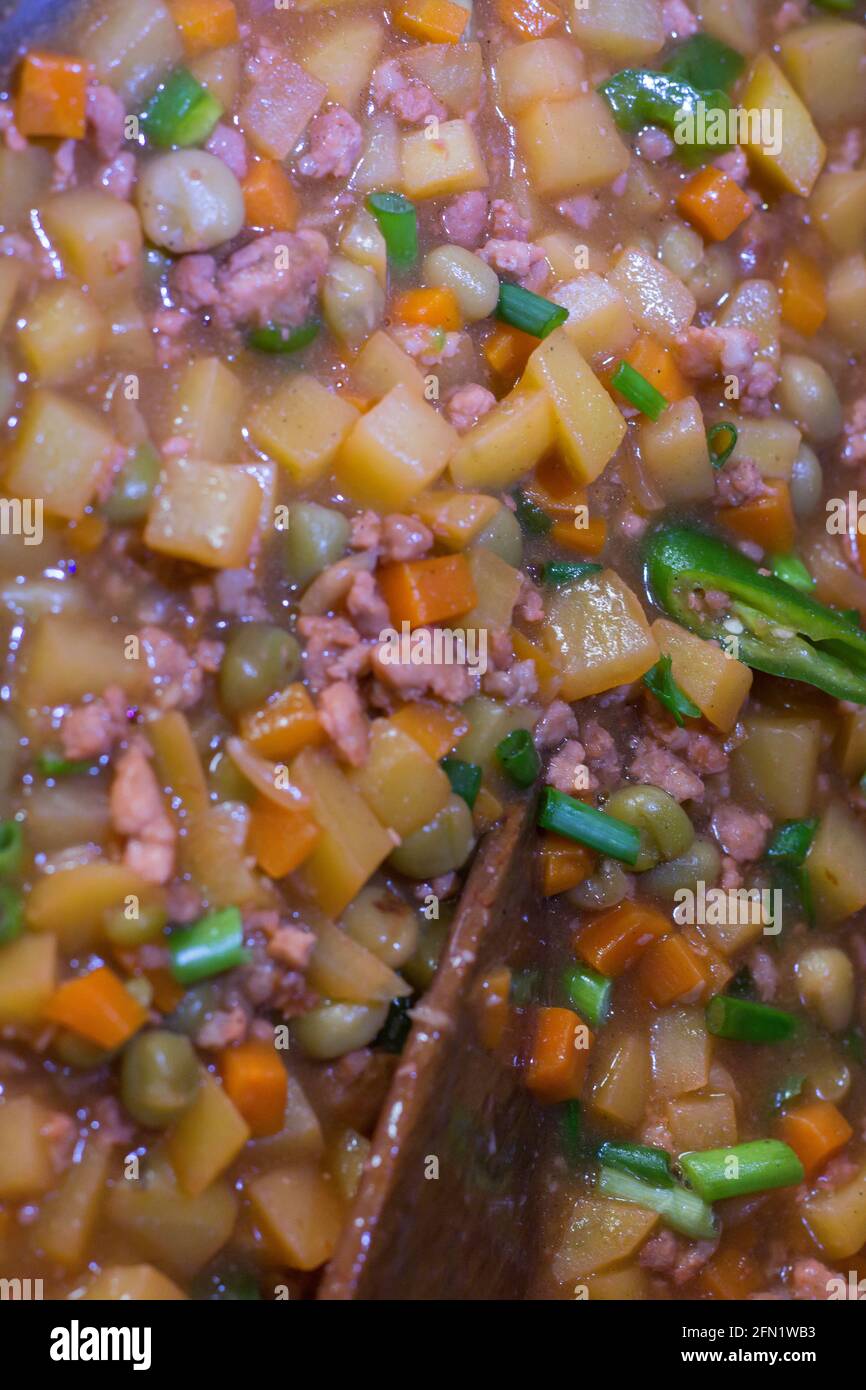 Filipino cooking hi-res stock photography and images - Alamy