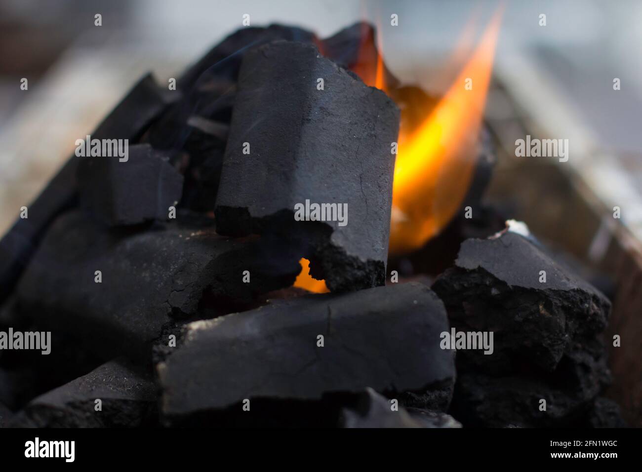 Barbecue coal fire hi-res stock photography and images - Alamy