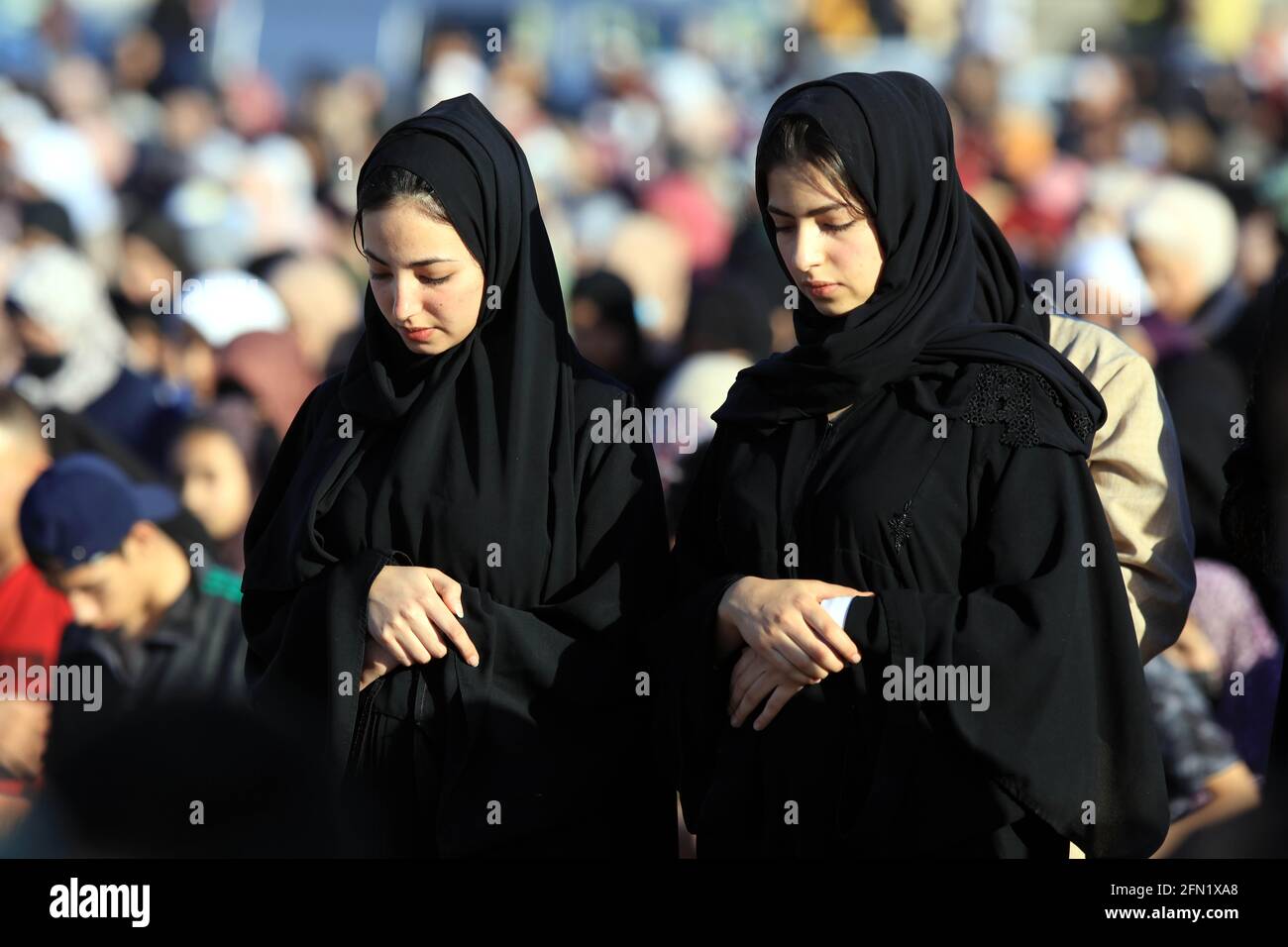 Al fitr prayer hi-res stock photography and images - Alamy