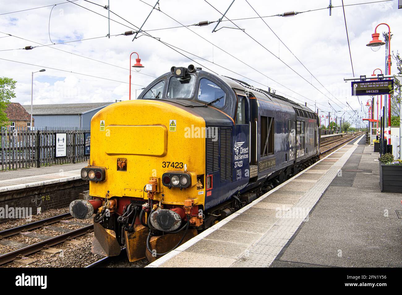 Class 37 british Railways loco Stock Photo - Alamy