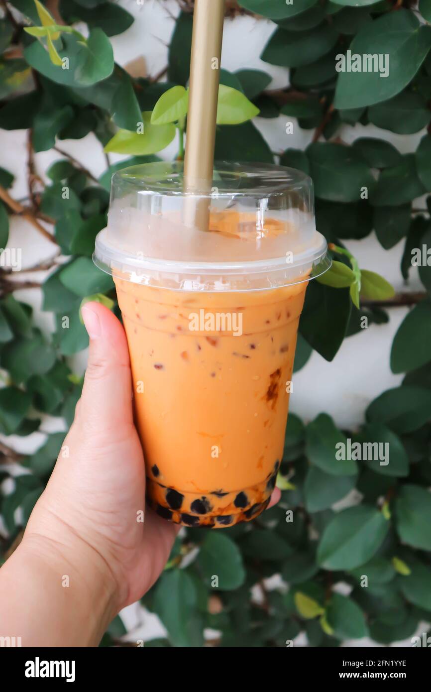 Ladling tea hi-res stock photography and images - Alamy