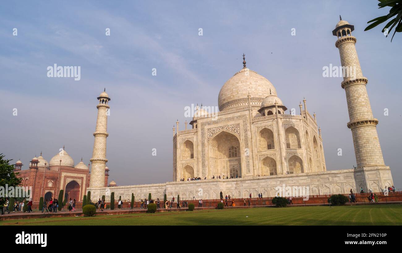 AGRA, INDIA - Nov 25, 2015: Taj Mahal is an ivory-white marble ...