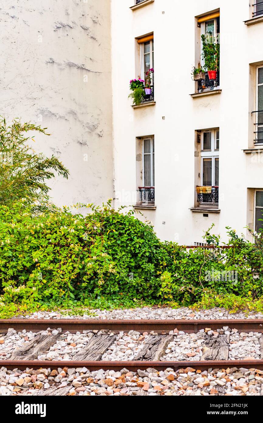 Building near railway line hi-res stock photography and images - Alamy