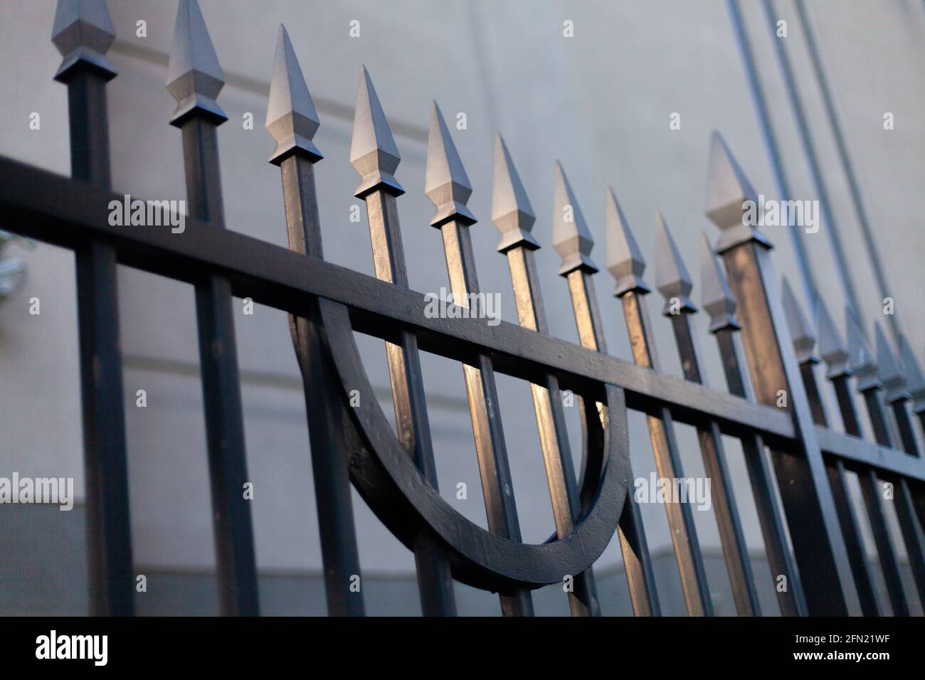 Gate with spikes hi-res stock photography and images - Alamy