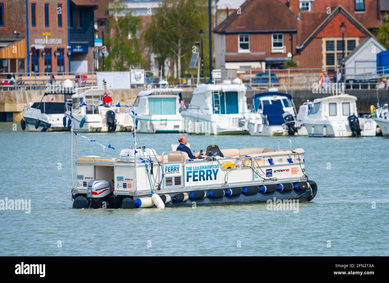 Littlehampton river ferry on the River Arun in Littlehampton, West ...