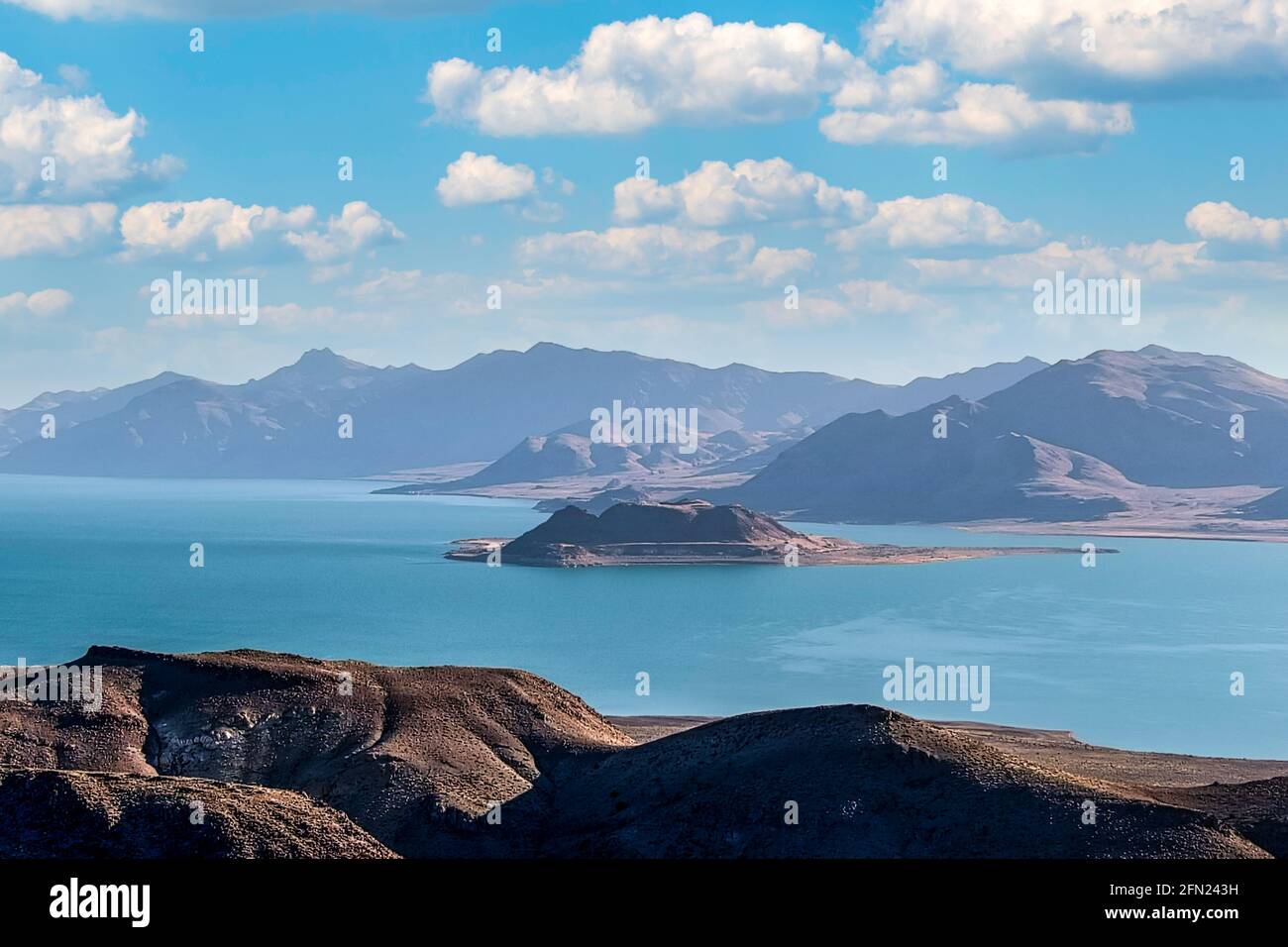 Nevada pyramid lake reservation hi-res stock photography and images - Alamy