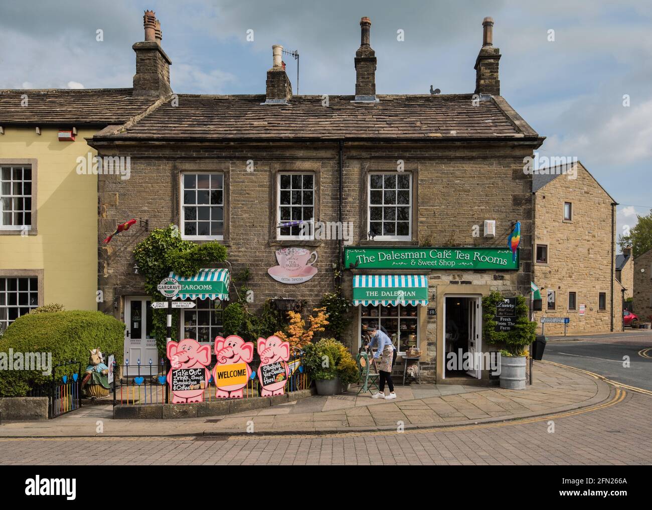 The Dalesman Cafe Gargrave Stock Photo - Alamy