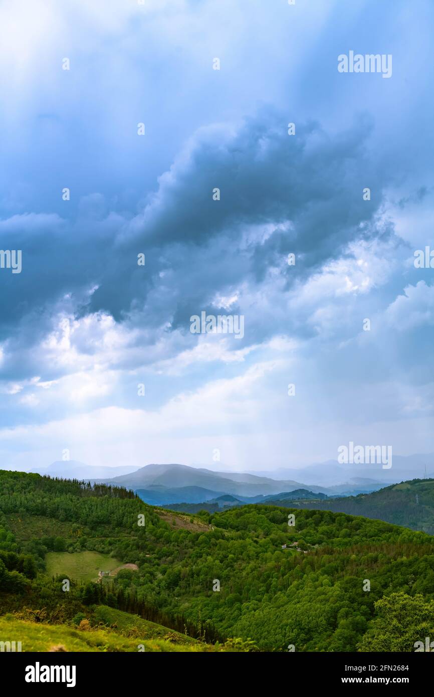 Stormy scenery hi-res stock photography and images - Alamy