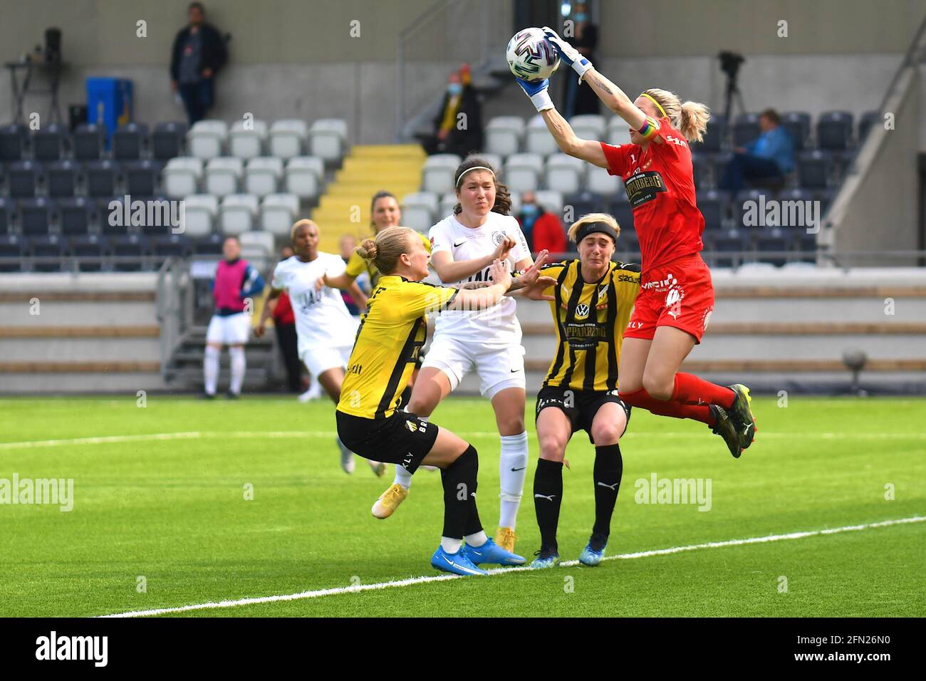 Gothenburg, Sweden. 13th May, 2021. Jennifer Falk (13 Hacken) with a ...