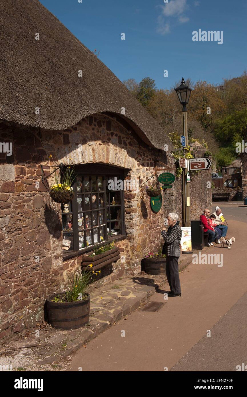 Thatched Cottages Cockington Village Devon Stock Photo - Alamy
