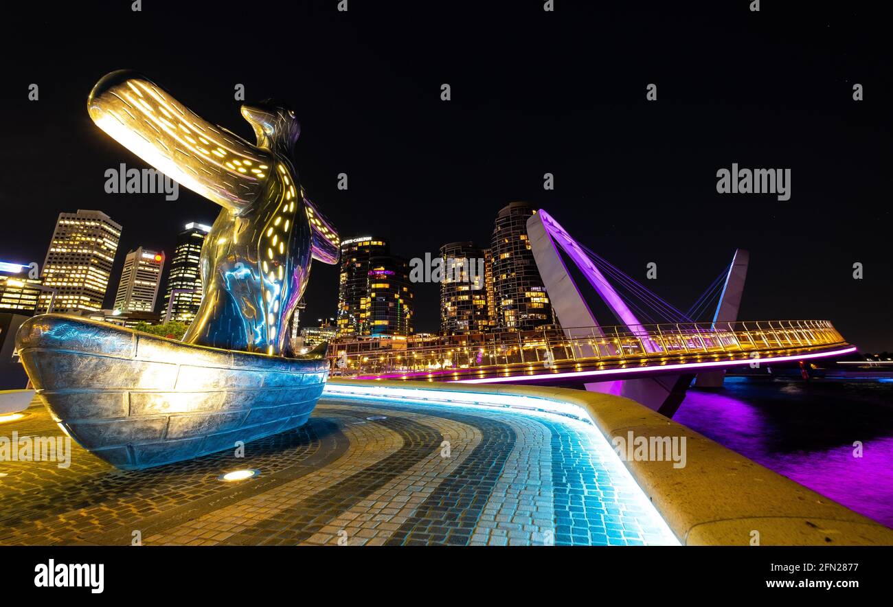 Sculpture on elizabeth quay hi-res stock photography and images - Alamy