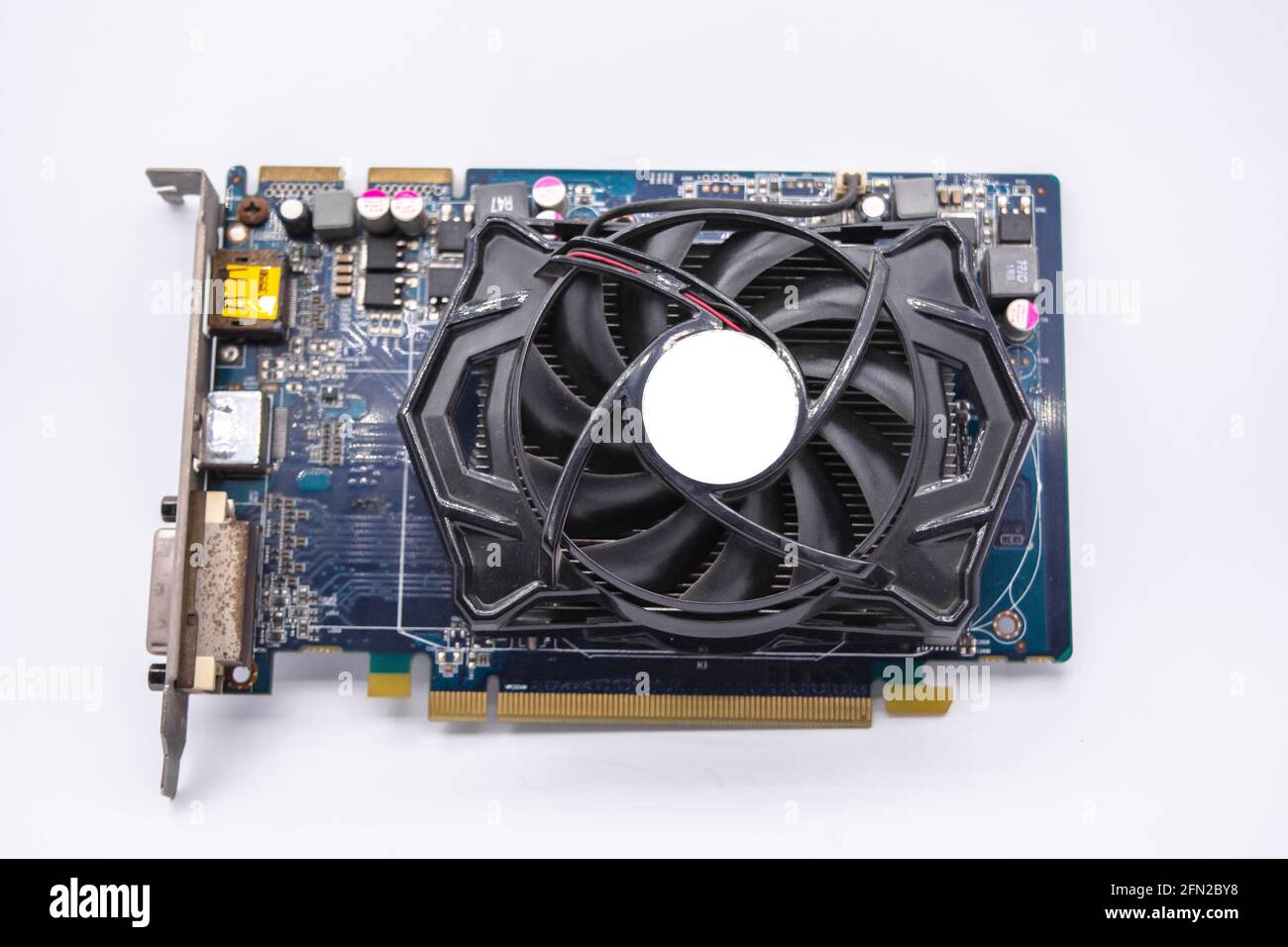 Computer Graphics card or display card and Circuits :DVI, Display port ...