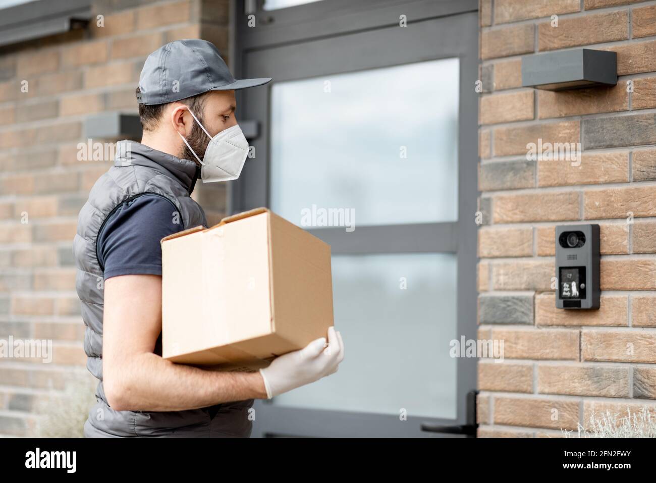 Carry out box hi-res stock photography and images - Alamy
