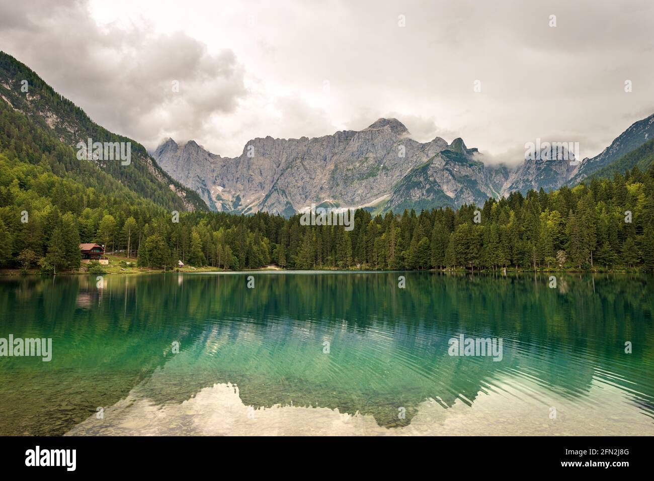 Lago inferiore di fusine hi-res stock photography and images - Alamy