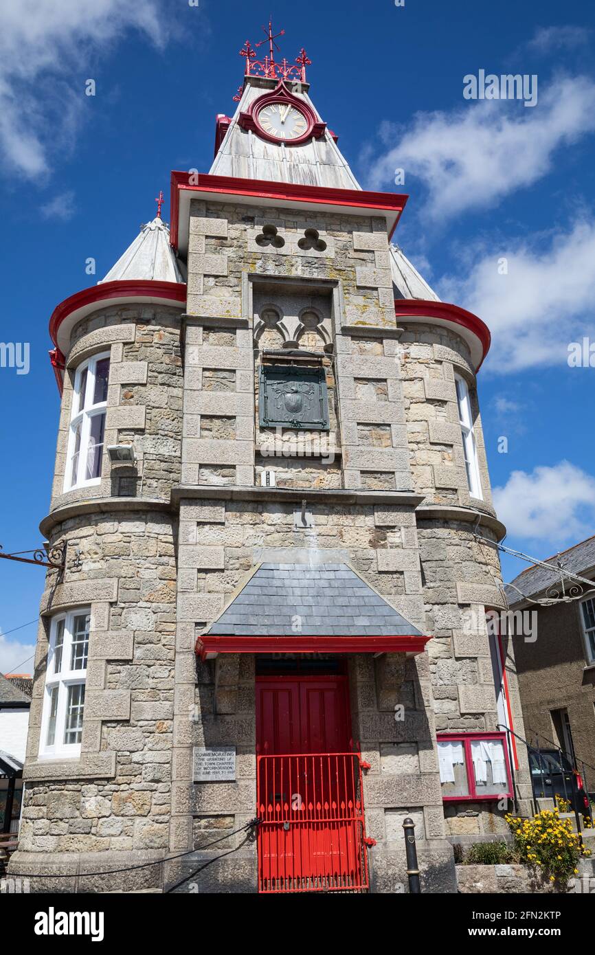 Stairs sea in cornwall hi-res stock photography and images - Alamy