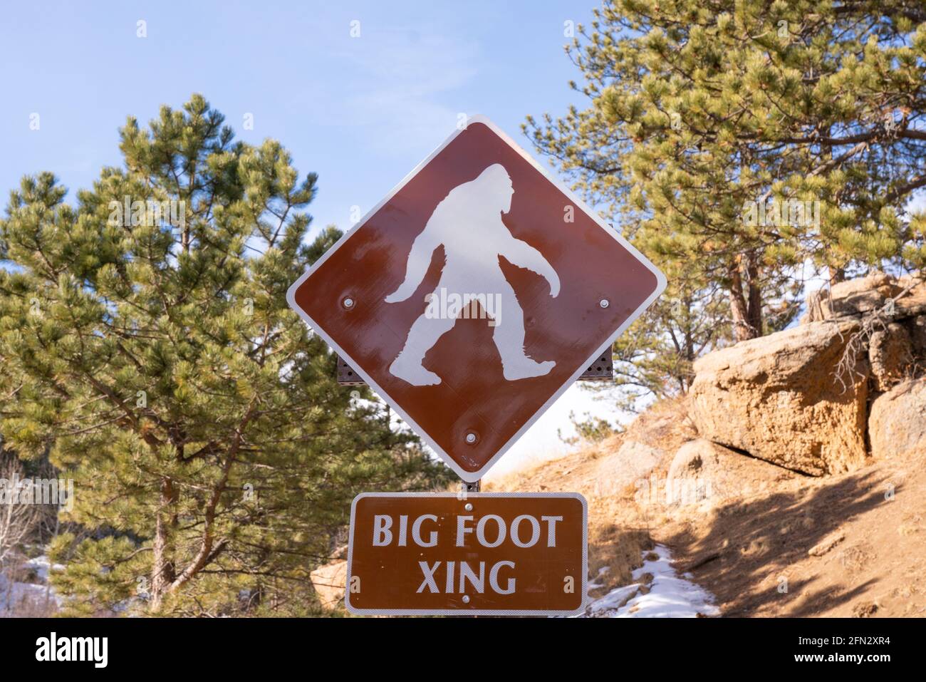 Bigfoot crossing sign hi-res stock photography and images - Alamy