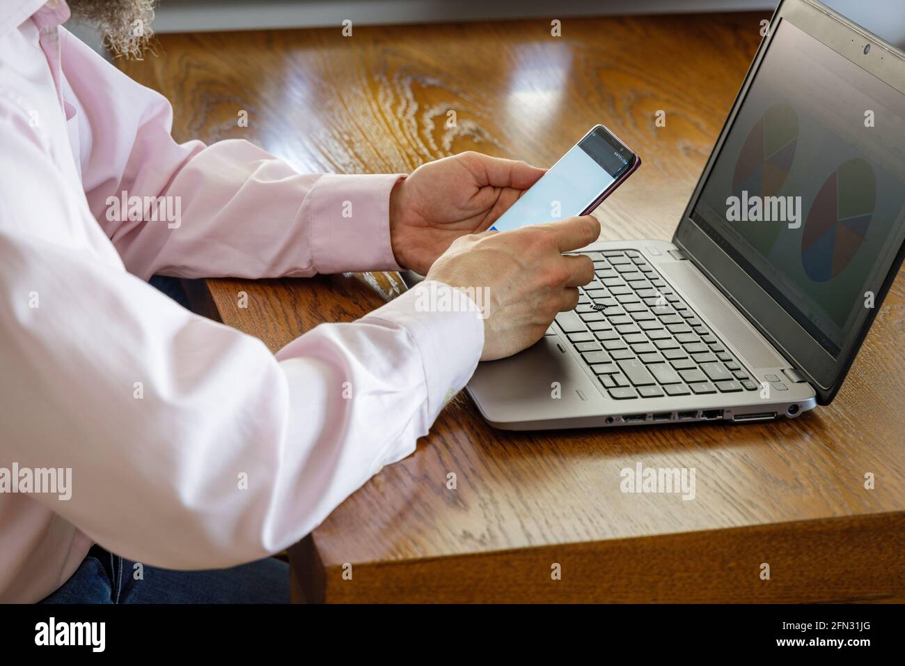 Work from home data hi-res stock photography and images - Alamy