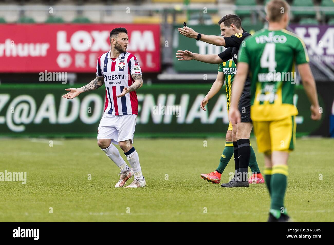 DEN HAAG - 13-05-2021, Car Jeans stadion. Dutch football, eredivisie ...