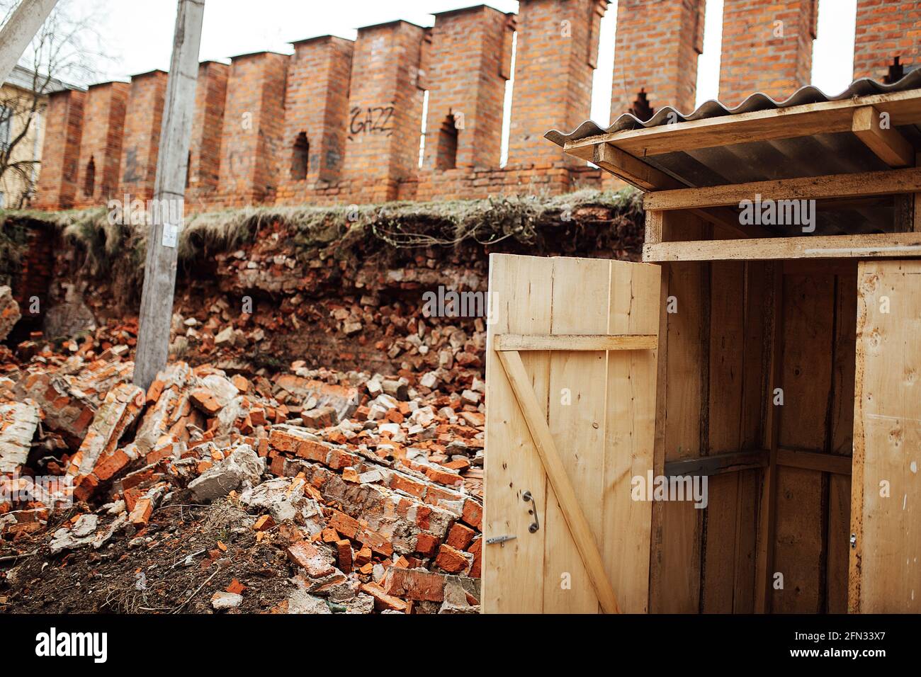 Ground explosion hi-res stock photography and images - Alamy