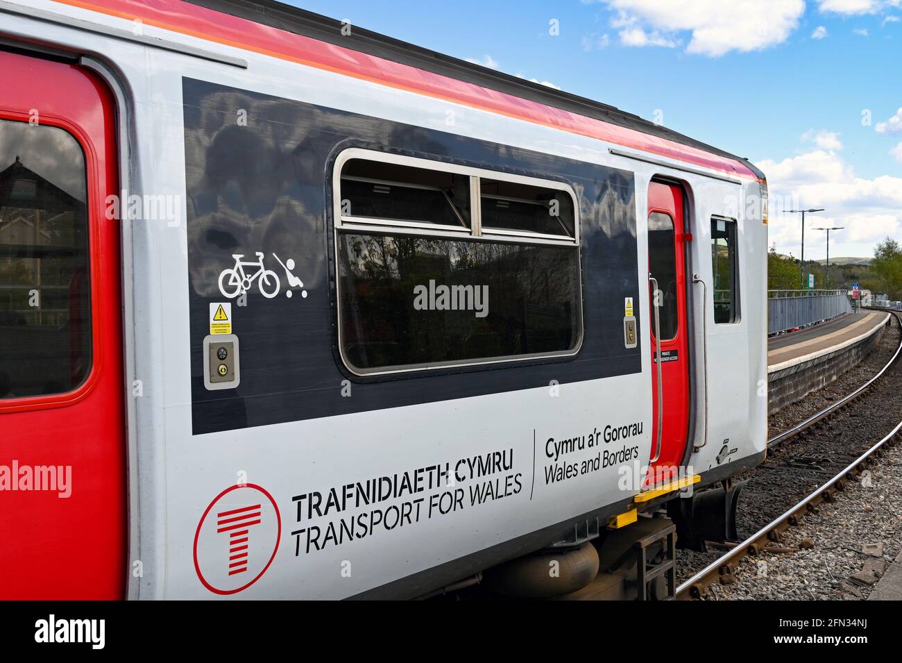 Merthyr Tydfil, Wales - May 2021: Passenger train leaving Merthyr ...