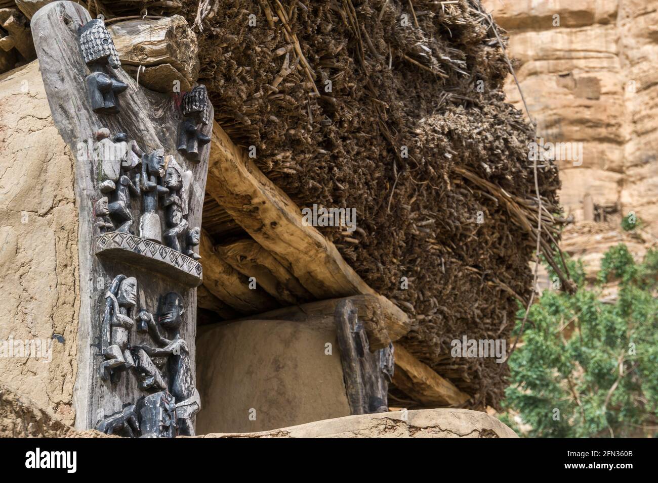 Toguna hi-res stock photography and images - Alamy