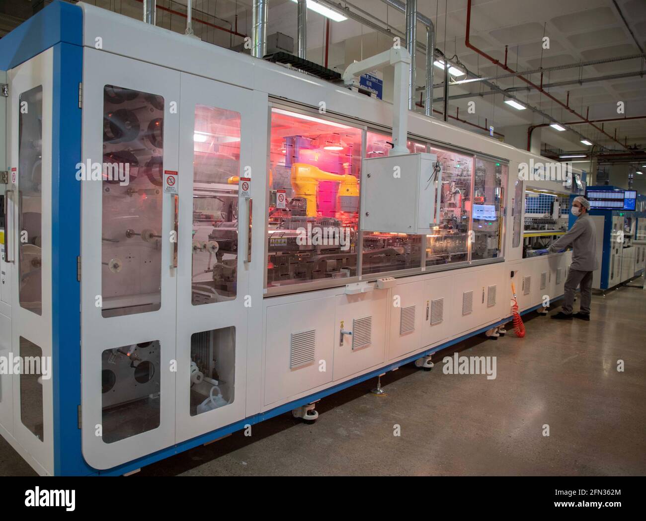 Solar panel factory in china hi-res stock photography and images - Alamy
