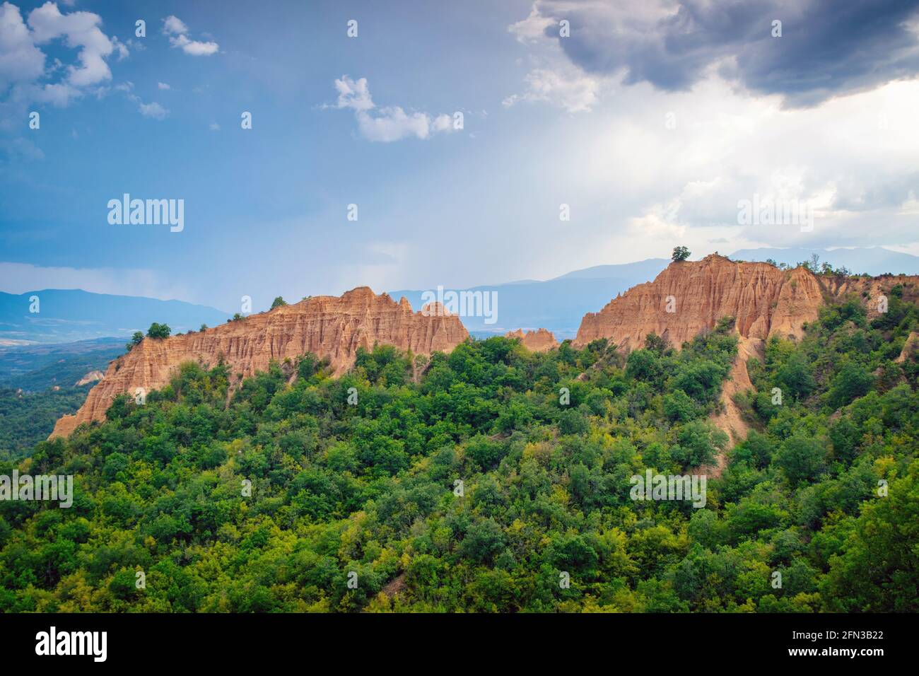 Culture pyramids hi-res stock photography and images - Alamy