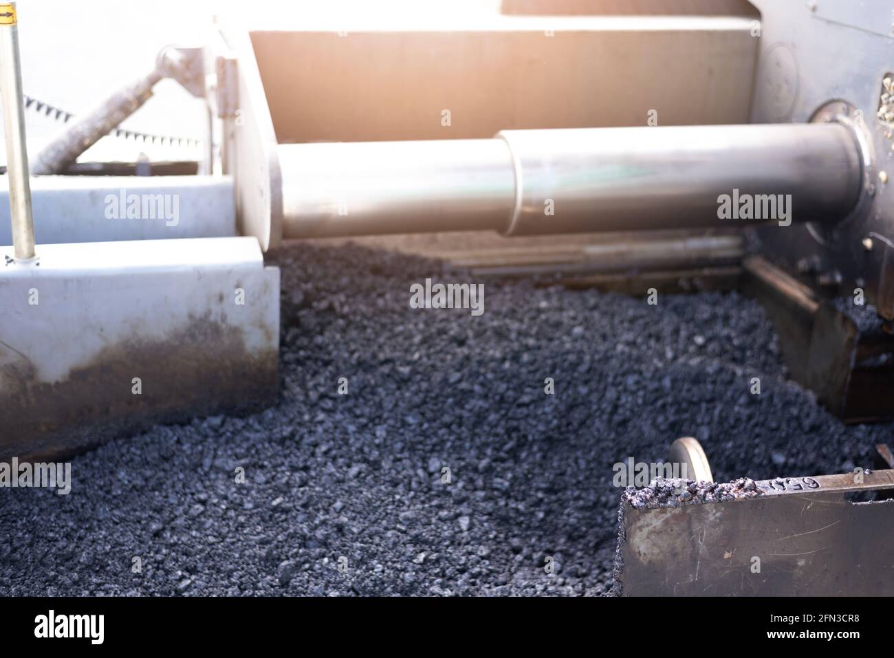 Bitumen mixing hi-res stock photography and images - Alamy