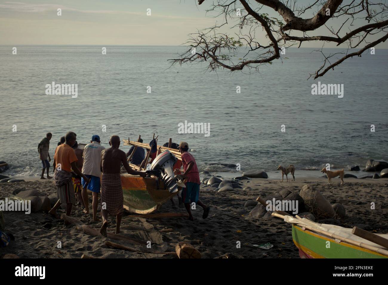 Aboriginal subsistence whaling hi-res stock photography and images - Alamy