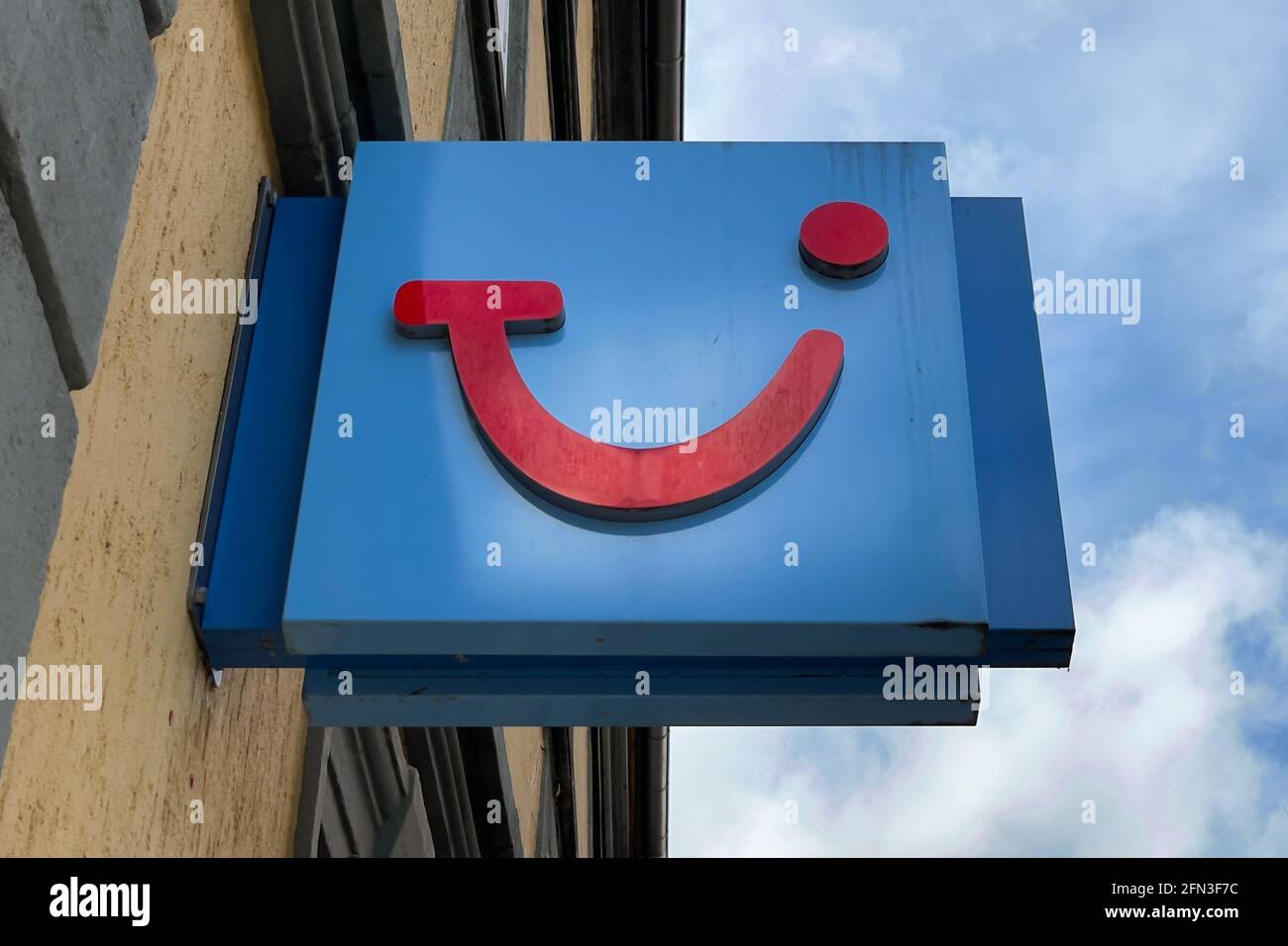 Tui store sign Stock Photo - Alamy