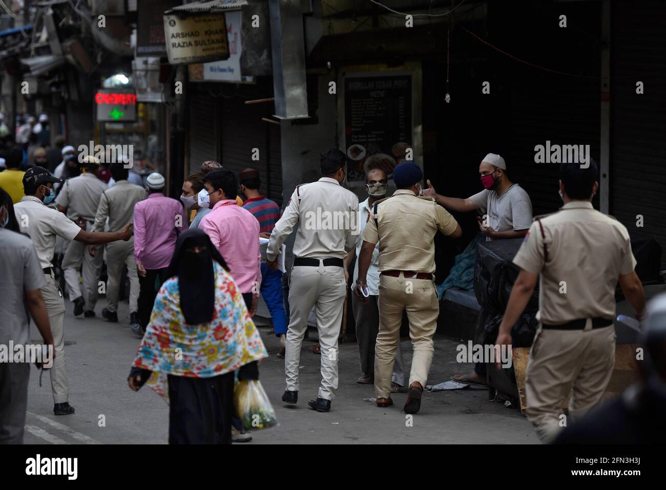 Jama masjid matia mahal hi-res stock photography and images - Alamy