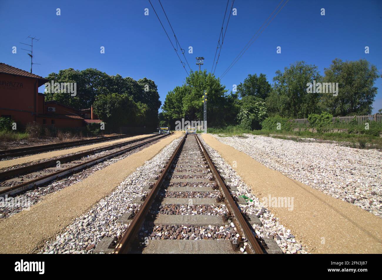 Railway dead end hi-res stock photography and images - Alamy